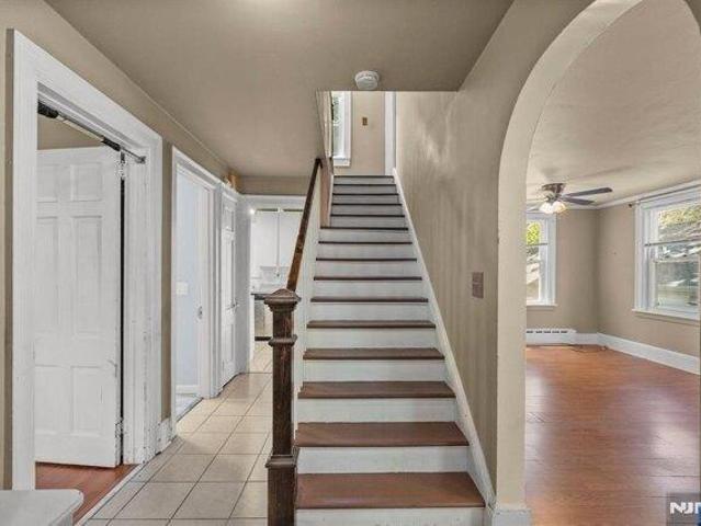 house with 3 bedroom, Livingston NJ ES104148982