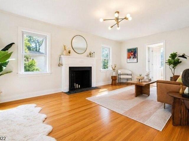 house with 3 bedroom, Livingston NJ ES104237236
