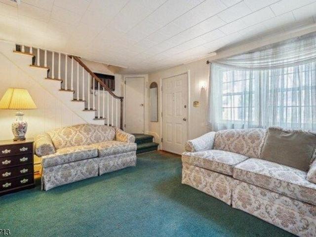 house with 3 bedroom, Livingston NJ ES104411221