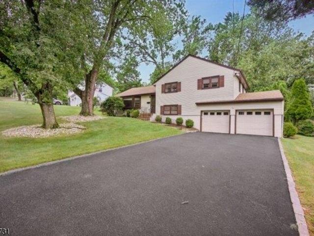 house with 3 bedroom, Livingston NJ ES104852936