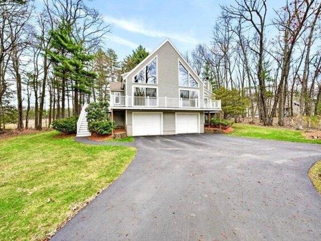 house with 3 bedroom, Londonderry NH DS102412783