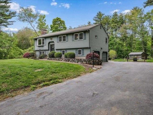 house with 3 bedroom, Londonderry NH DS103019326