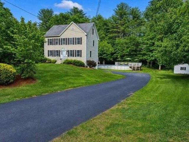 house with 3 bedroom, Londonderry NH DS103851033