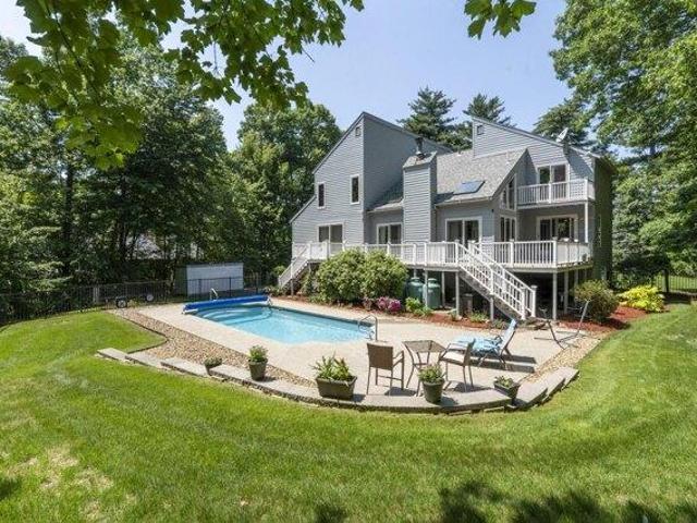 house with 3 bedroom, Londonderry NH DS104079355