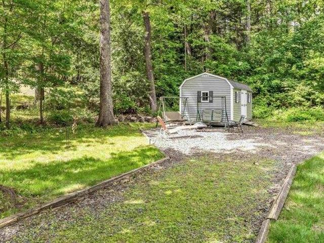 house with 3 bedroom, Londonderry NH ES103223978