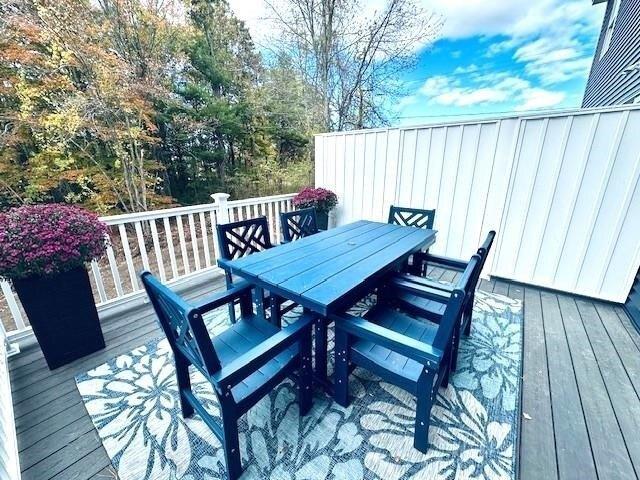 house with 3 bedroom, Londonderry NH ES105094935