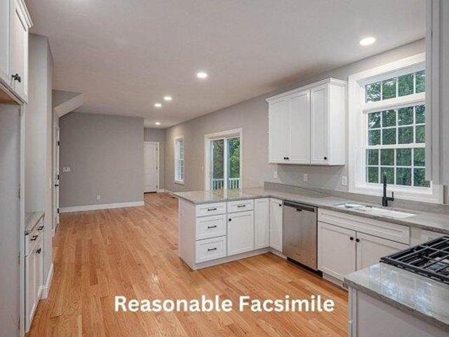 house with 3 bedroom, Londonderry NH ES105155848