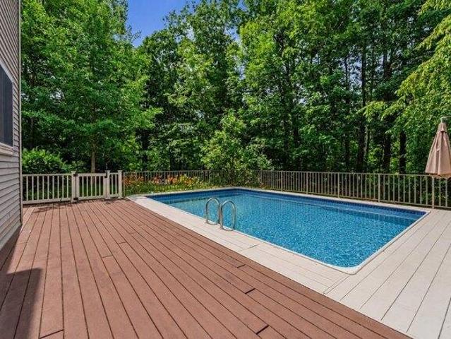 house with 3 bedroom, Londonderry NH ES105160871