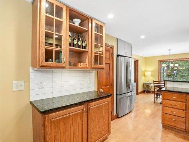 house with 3 bedroom, Londonderry NH ES105174926