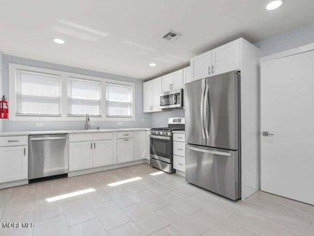 house with 3 bedroom, Long Branch NJ DLS102347062