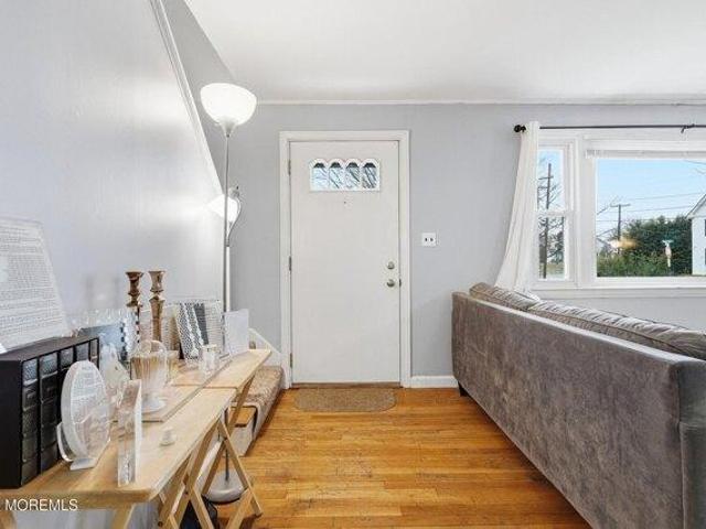 house with 3 bedroom, Long Branch NJ DS102312375