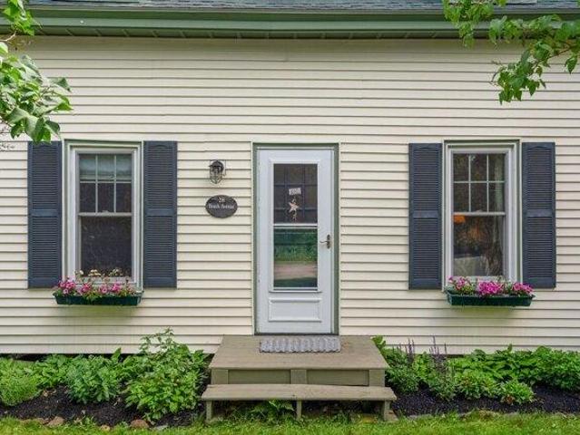 house with 3 bedroom, Long Island ME ES104809512