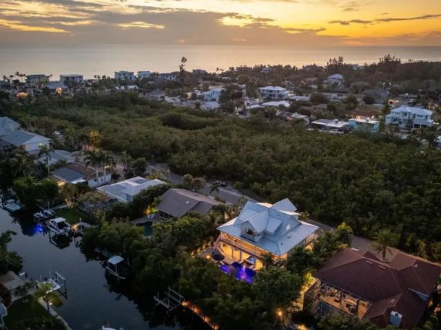 house with 3 bedroom, Longboat Key FL DS102395334