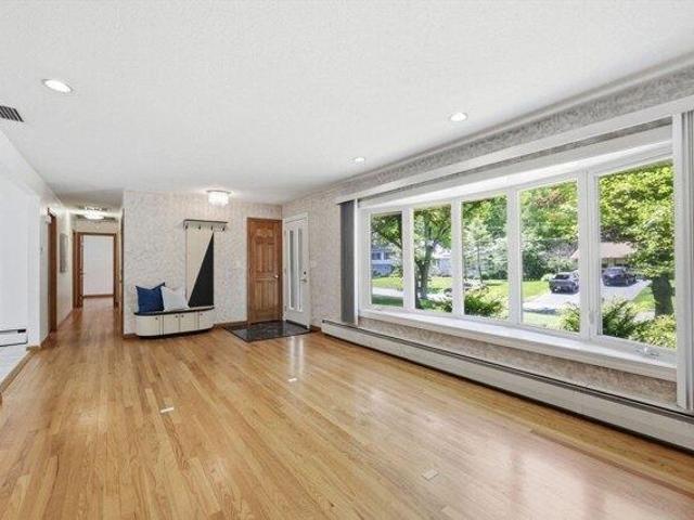 house with 3 bedroom, Longmeadow MA DS104266595