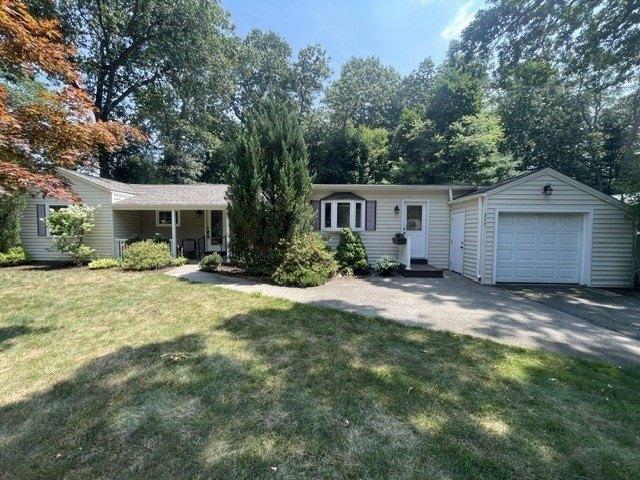 house with 3 bedroom, Longmeadow MA DS104297126