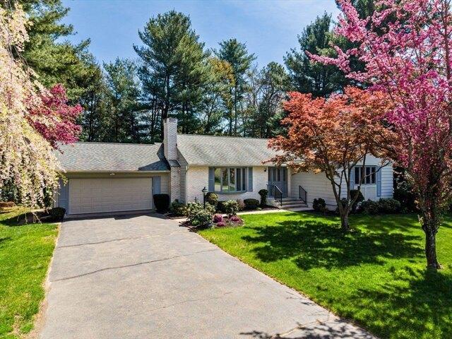 house with 3 bedroom, Longmeadow MA DS103073842