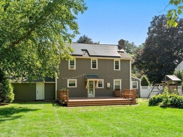 house with 3 bedroom, Longmeadow MA ES105174762