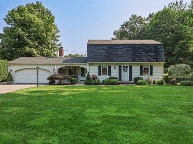house with 3 bedroom, Longmeadow MA ES105189947