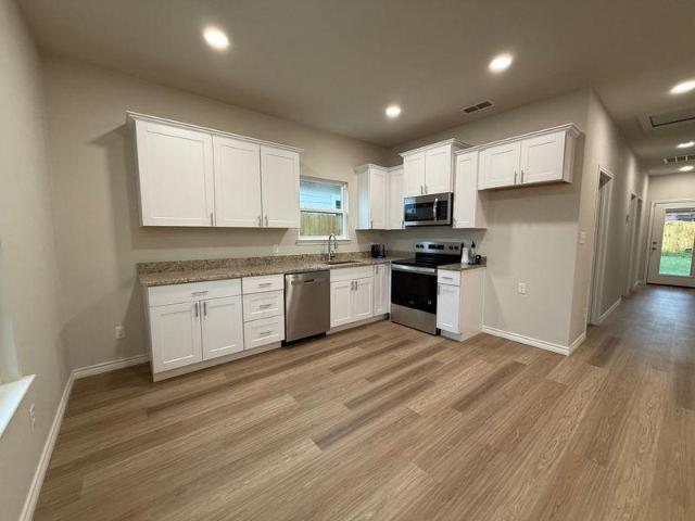 house with 3 bedroom, Longview TX DLS100973067