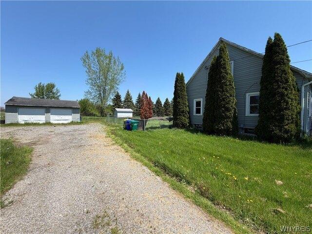 house with 3 bedroom, Lockport NY ES104904755