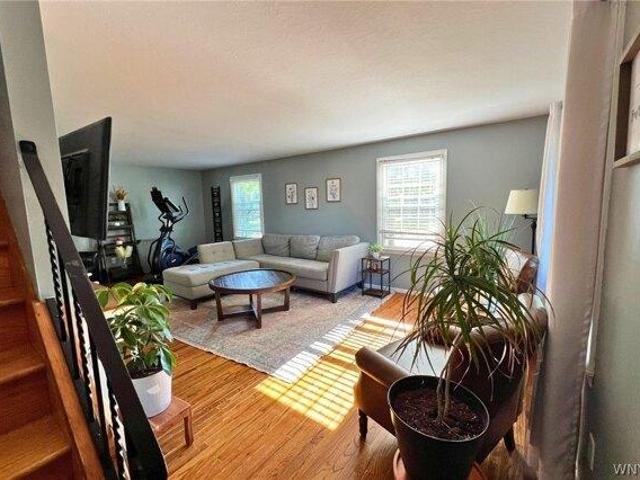 house with 3 bedroom, Lockport NY ES104922333