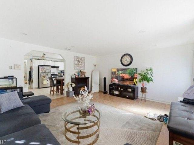 house with 3 bedroom, Lodi NJ DS104442663