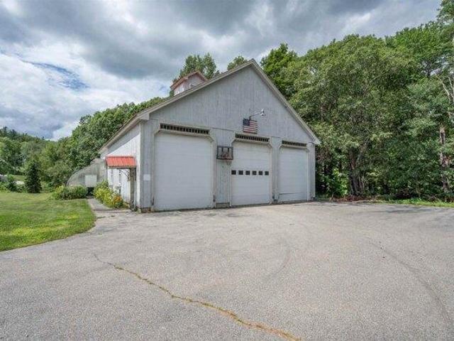 house with 3 bedroom, Loudon NH ES103036556