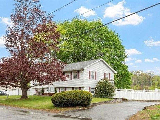 house with 3 bedroom, Lowell MA DLS102346431
