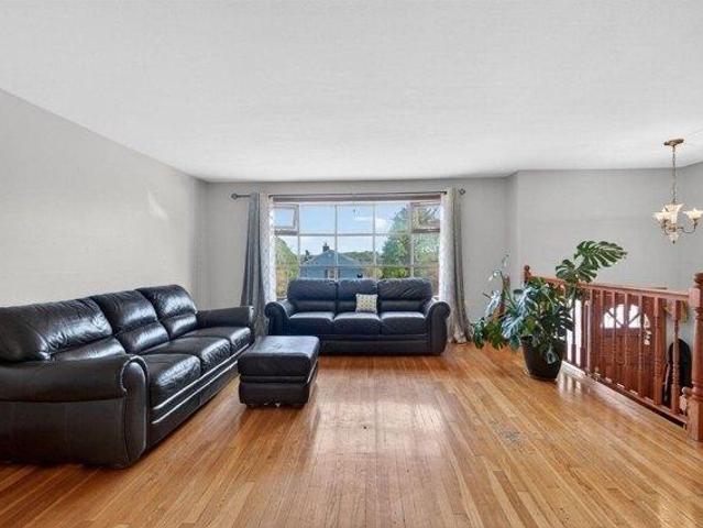 house with 3 bedroom, Lowell MA DS102477641