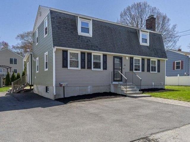 house with 3 bedroom, Lowell MA DS102118200