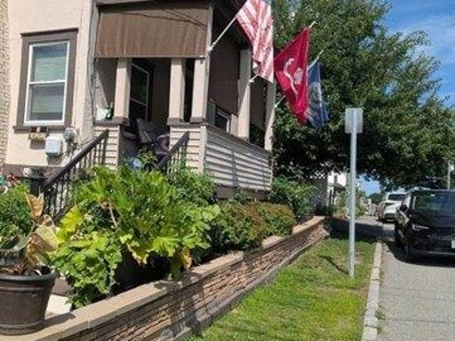 house with 3 bedroom, Lowell MA DS104148722