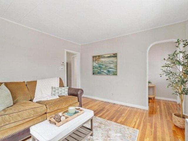 house with 3 bedroom, Lowell MA DS104298598