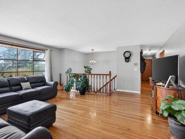 house with 3 bedroom, Lowell MA ES103498121