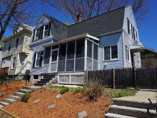 house with 3 bedroom, Lowell MA ES103500462