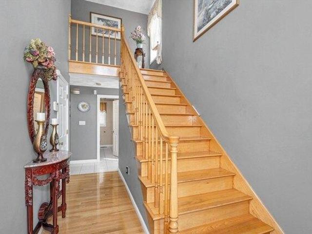 house with 3 bedroom, Lowell MA ES103016252
