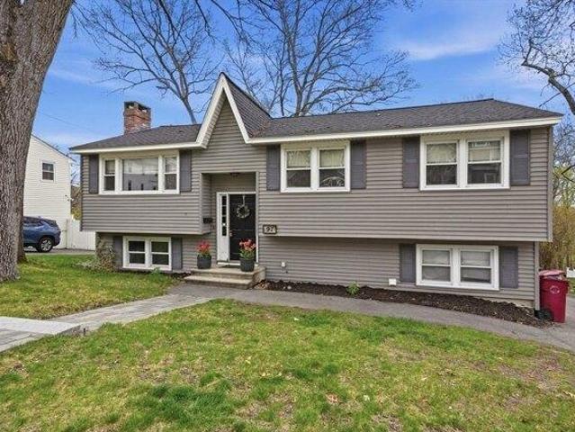 house with 3 bedroom, Lowell MA ES103038107