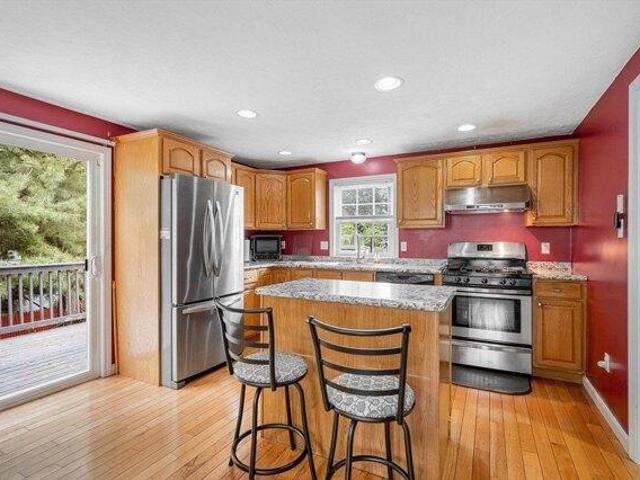 house with 3 bedroom, Lowell MA ES104832700