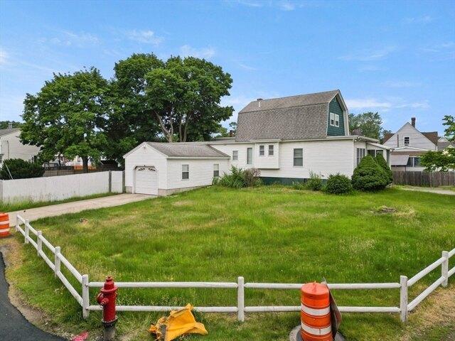 house with 3 bedroom, Lowell MA ES104853380