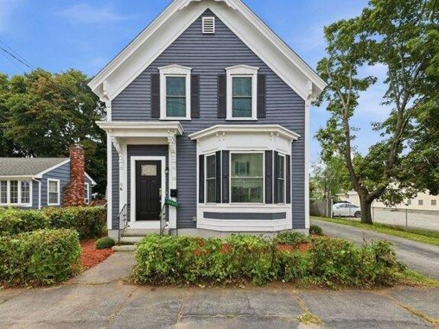 house with 3 bedroom, Lowell MA ES105612403