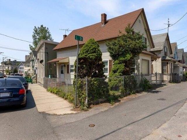 house with 3 bedroom, Lowell MA ES105094957
