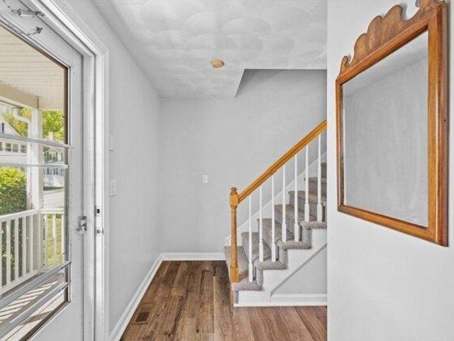 house with 3 bedroom, Lowell MA ES105095279