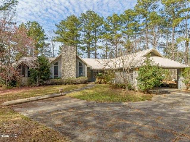 house with 3 bedroom, Lumberton MS DS88832190