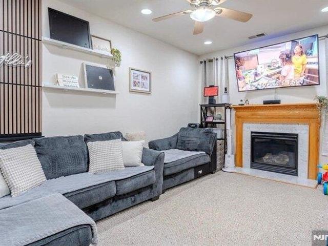 house with 3 bedroom, Lumberton NJ DLS101603216