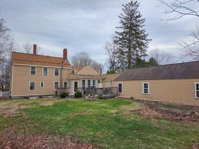 house with 3 bedroom, Lunenburg MA DS102593942