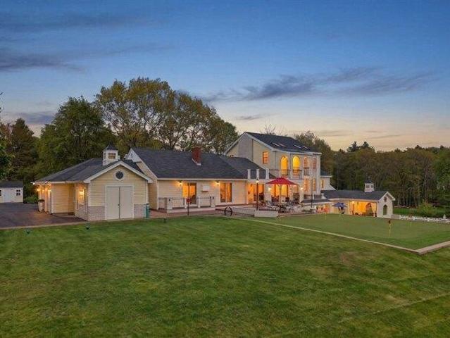 house with 3 bedroom, Lunenburg MA DS103033969