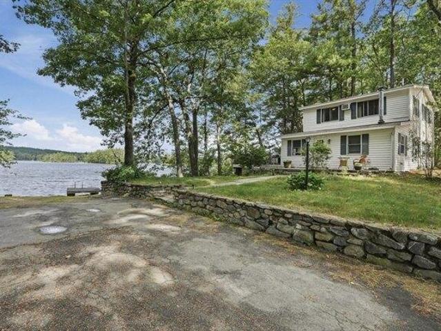 house with 3 bedroom, Lunenburg MA ES104810448