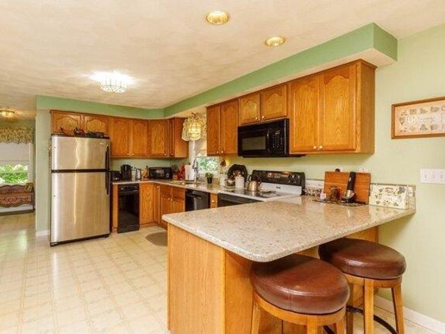 house with 3 bedroom, Lunenburg MA ES104994722