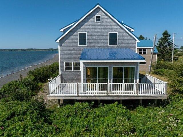 house with 3 bedroom, Lubec ME ES104441380