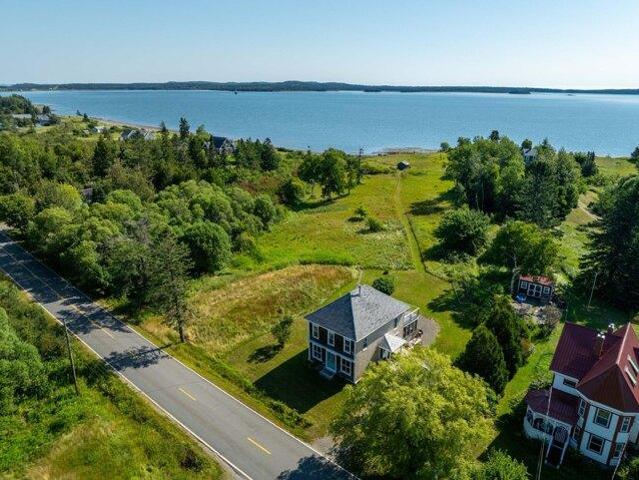 house with 3 bedroom, Lubec ME ES104835337
