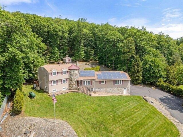 house with 3 bedroom, Ludlow MA DS101800168